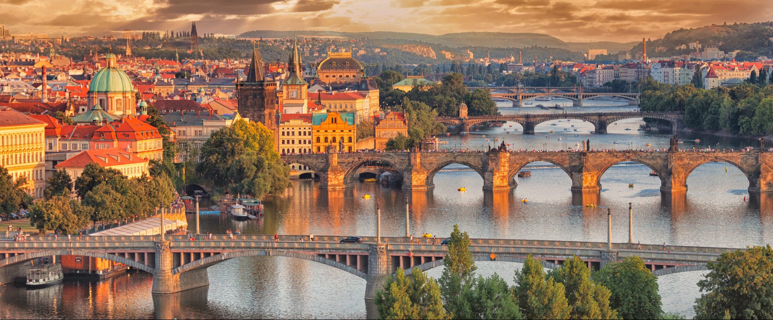 prague_web - Prague Film Institute